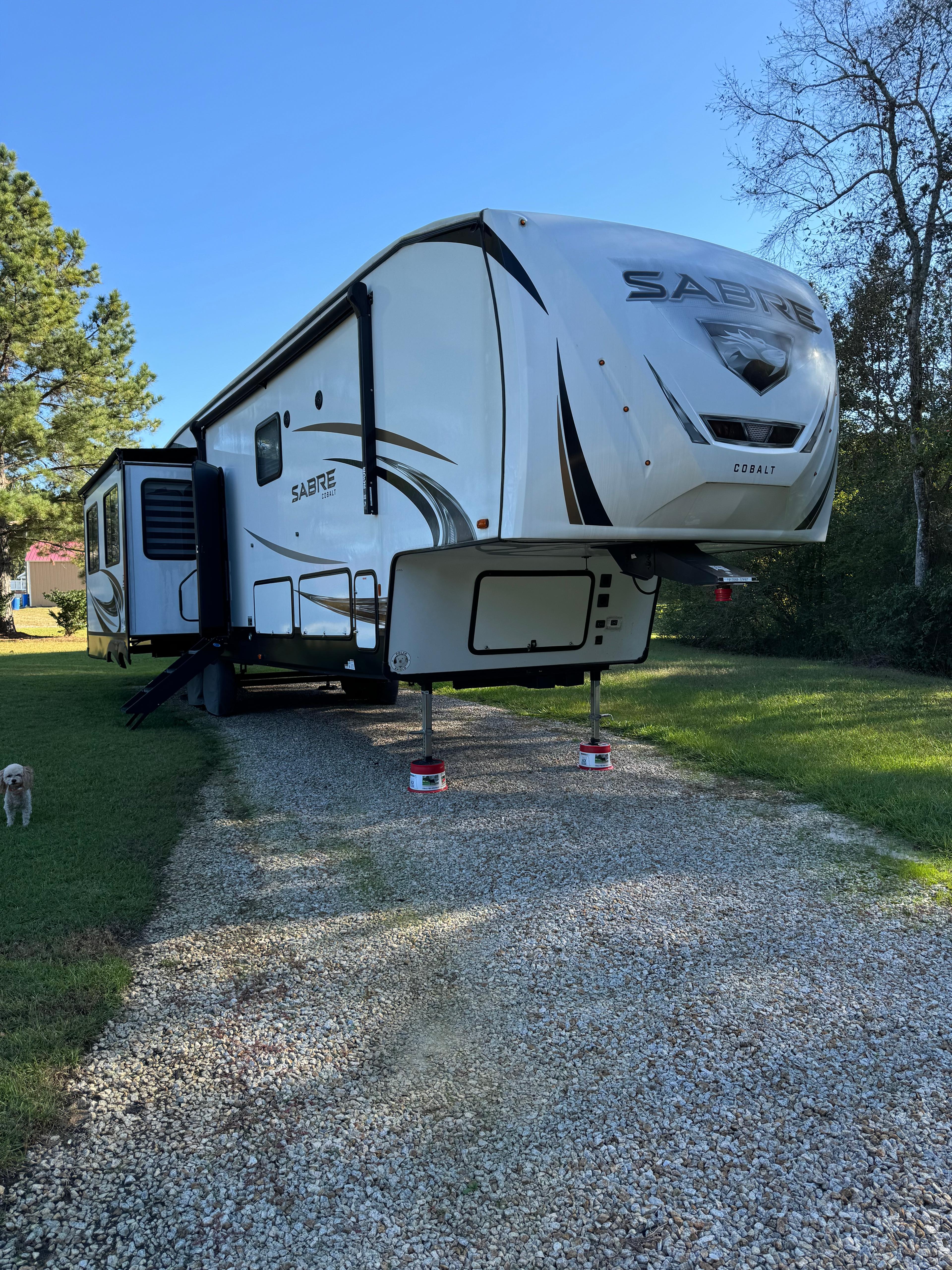 Used Fifth Wheel RVs for Sale | RVs.com